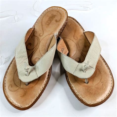 Born Shoes Born Womens Sz M Cream Leather Thong Slide Sandal Comfy
