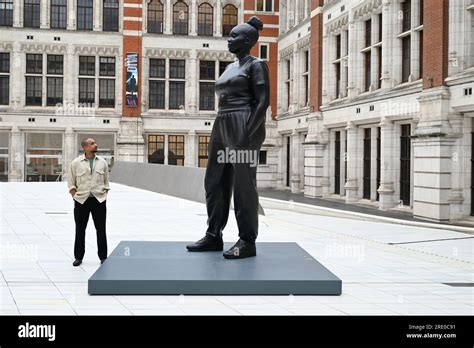 One Of The Leading Sculptors Of His Generation Thomas J Price Is