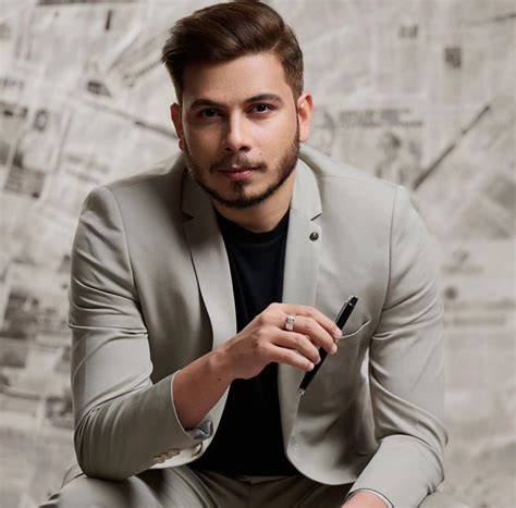 Hindi Youtuber Nitish Rajput Biography, News, Photos, Videos | NETTV4U