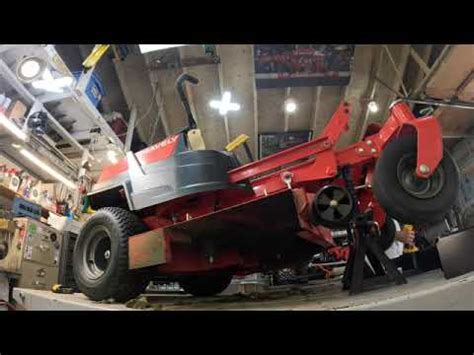Gravely ZT-X 42 Zero Turn | Mulch Kit Installation - YouTube