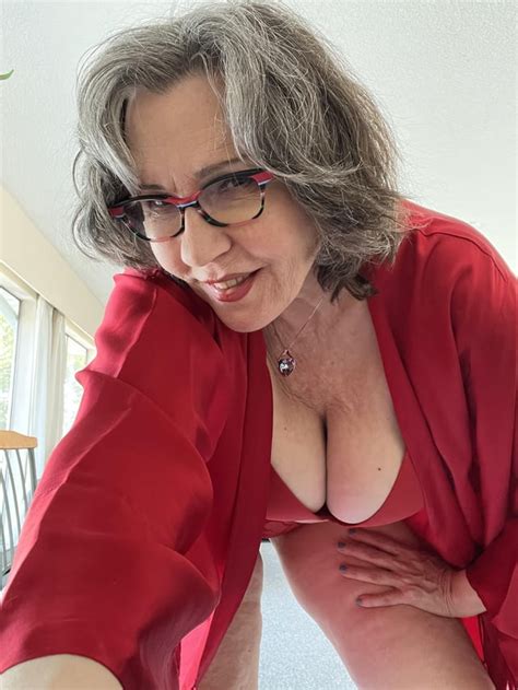 Do You Like Red Or Silver Rgilf