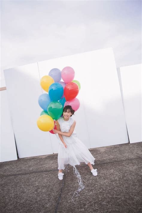 （写真） 福原遥、1stフォトブック『はるかいろ』発売 17歳からの多感な2年間を凝縮 エンタメ ニュース ｜クランクイン！