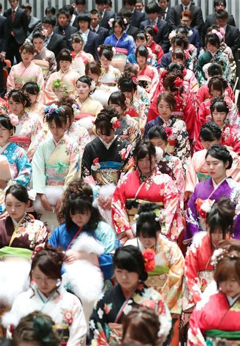 感謝胸に、復興へ思い新た 東北被災地の成人式 読んで見フォト 産経フォト