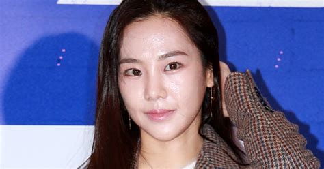 한지은 민낯인듯 아닌듯한 아름다움 꾼 Vip시사회