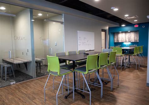 Creating An ‘un Call Center With Creative Cost Effective Design