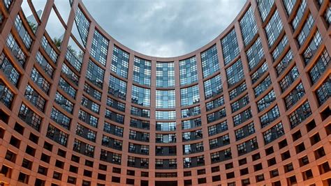 Why You Need A Digital Data Architecture To Build A Sustainable Digital Business Mckinsey