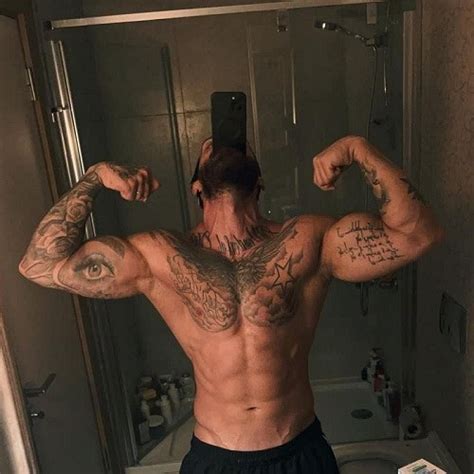 آلبوم عکس سیکس پک برای پروفایل جذاب پسرانه تــــــــوپ تـــــــــاپ