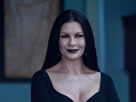 Wednesday 10 Geheimnisse über Die Netflix Erfolgsserie