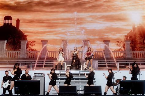 K 팝이 장식할 글로벌 뮤직 페스티벌 Weverse Magazine