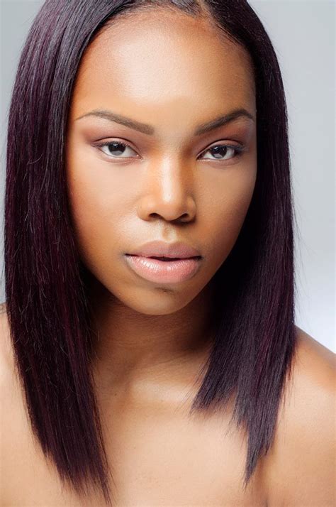 Short Razor Cut Bob Hairstyle By Stephen Khyler