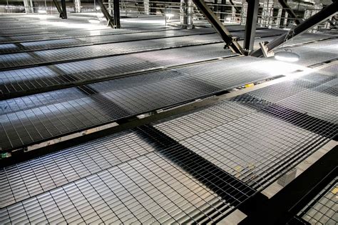 Rigging Grid Flooring Installation At Aberdeen Arena Uk Rigging
