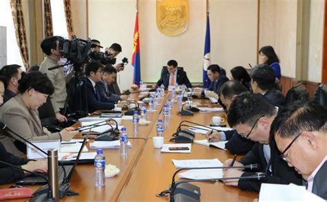 НИЙСЛЭЛИЙН 380 ЖИЛИЙН ОЙН ХҮРЭЭНД ХИЙХ АЖЛЫН ТӨЛӨВЛӨГӨӨГ ДАХИН БОЛОВСРУУЛАХ ЧИГЛЭЛ ӨГӨВ