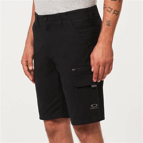 Oakley Vanguard Cargo Short 30 In Blackout Oakley® Us