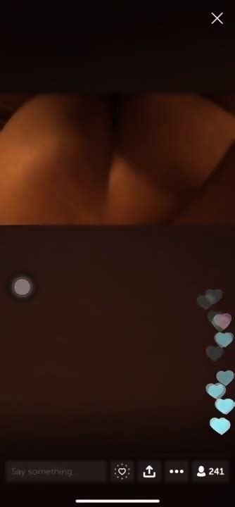 2 Various Married Couples Having Sex On Periscope