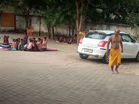 अधनग मसटर क तसवर आककष जनपद सनभदर म शकष वभग क हककत