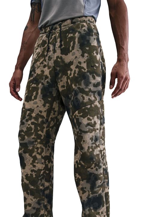 Nike Tech Open Hem Fleece Camo Pants Ii1324 276 Shiekh