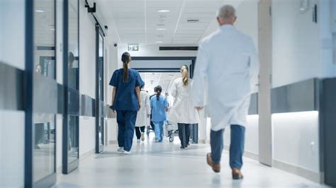 Извънредни проверки в болниците заради отчетени дейности Nova