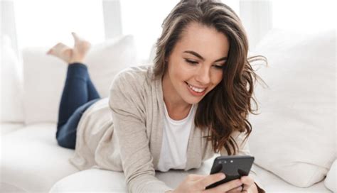 35 Must Know Rules For Texting A Girl To Catch Her Eye And Not Creep Her