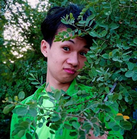 Mama ပရိတ်သ တ်တွေအားလုံးသိချင်နေကြတဲ့ သရုပ်ဆောင်အောင်ရဲလင်း ရဲ့ ချစ်သူကောင်မလေးပဲ ဖြစ်ပါတယ် ️😍