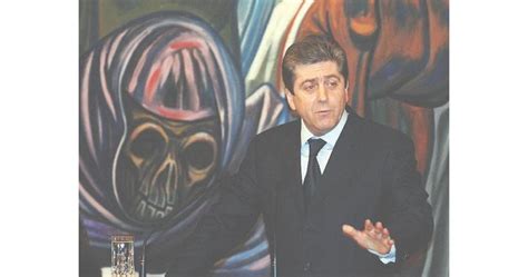 Търси се 10 годишен план за съгласие