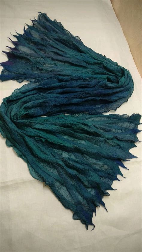 Шарфы и шарфики ручной работы Заказать Шелковый шарф Синие Нити с шерстяным декором валяный