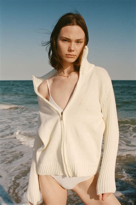 Vika Reza The Identity Models Inc New York Management