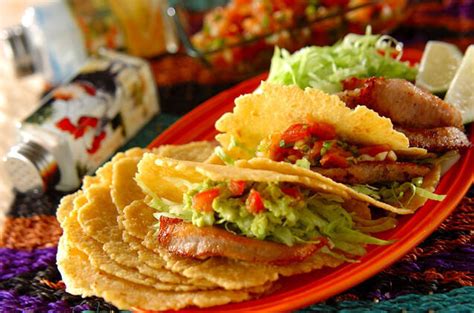 メキシコ料理のレシピ15選。タコスや伝統のスープが盛りだくさん Macaroni