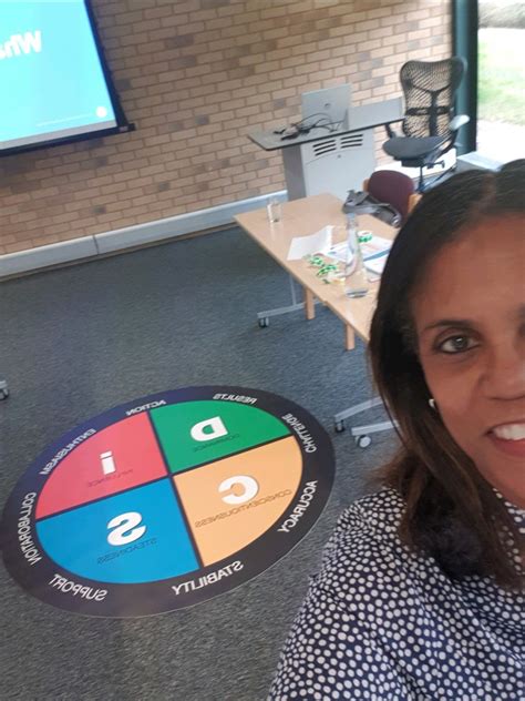 michelle fakes on linkedin ready for another everything disc workplace