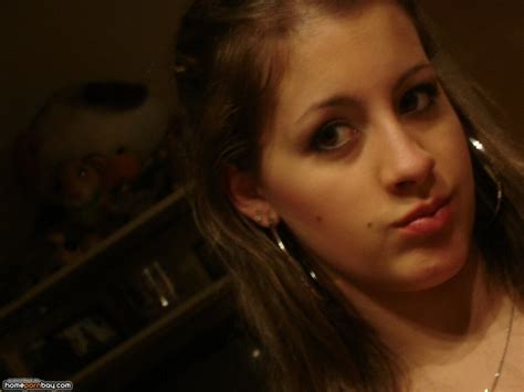 Hot Selfies From Sexy Amateur Babe Mobile Homemade Porn Sharing