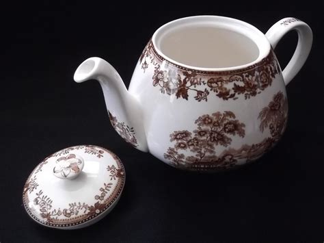 Alfred Meakin Staffordshire England Tonquin Teapot Brown Decor