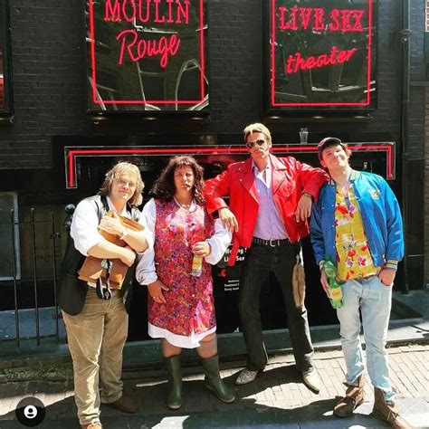 Fotos Zo Keert Tatjana Šimic Terug In Flodder Mét Haar Dochter In De Serie