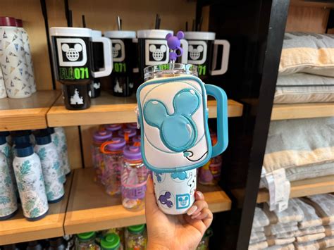 New Stanley Style Minnie Mouse And Mickey Balloon Tumblers At Walt