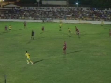 Vídeo Em Noite De Raphael Freitas Picos Vence 4 De Julho E Deixa Lanterna Piauí Ge