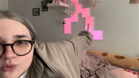 ASMR // lofi whisper ramble, tapping, finger flutters, random triggers... - YouTube