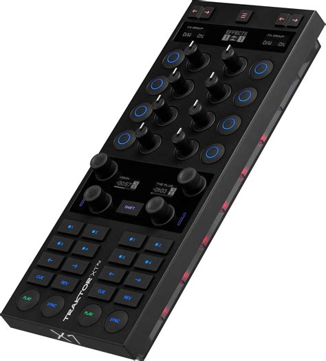 native instruments traktor x1 mk3 portable usb dj controller 5 oled