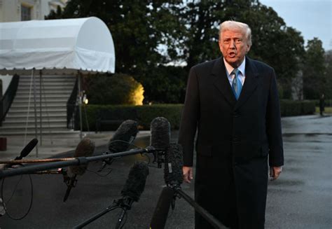 លោកត្រាំ នឹងដាក់ពន្ធលើកាណាដា ម៉ិកស៊ិក និងចិន រហូតដល់អាចទប់ស្កាត់ជនភៀសខ្លួន