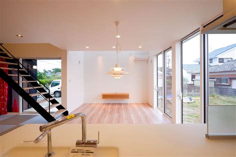 株式会社aroot Weeeeks ウィークス