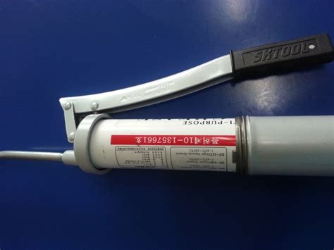 구리스 카트리지를 건에 장착하여 사용 2 구리스그리스 용기 팩구리스400그램 400g 구리스 Grease 네이버 블로그