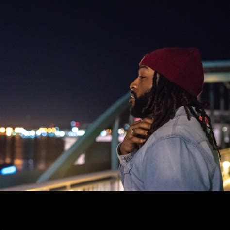 About Shaka Shaw Medium