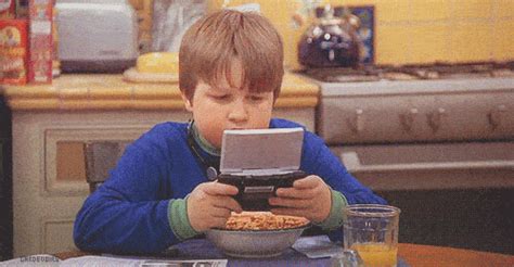 7 Scientific Reasons Left Handed Women Make The Best Wives Yourtango