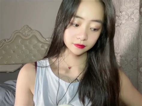 Heartbeats Chinese Girls Heart