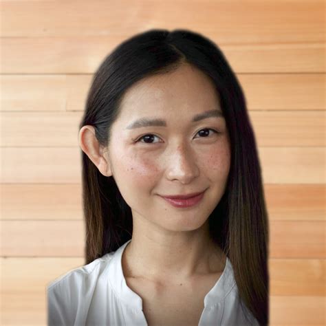 Mimi Wangs Instagram Twitter And Facebook On Idcrawl