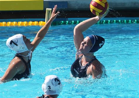 Oaks Christian Girls Water Polo Stymies Newport Harbor For Open
