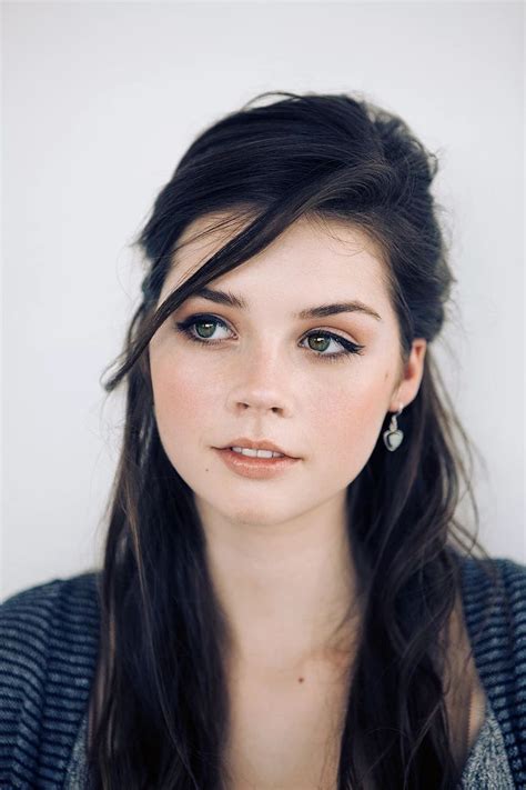 6hgsaabu Black Hair Character Inspiration Woman Black Hair Grey Eyes