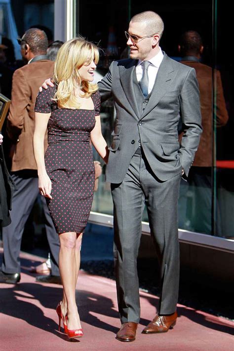 Reese Witherspoon Husband Jim Toth Relationship Timeline Us Weekly
