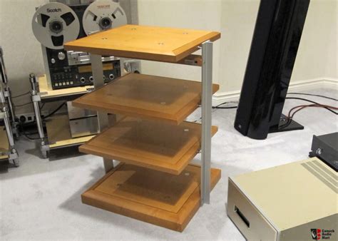 Finite Elemente Pagode Signature 4 Tier Audio Rack Very Good
