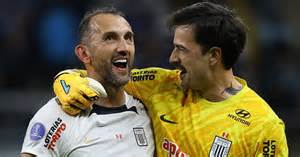 Golazo De Hernán Barcos Para Empate Y Clasificación En Alianza Lima Vs