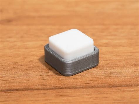 A Button Magnetic Power By 草色星球 Makerworld