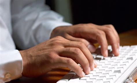 Депутатите приеха на второ четене промените в Закона за авторското право Cross Bg