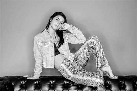 Charli Damelio Wallpapers Wallpapers Com